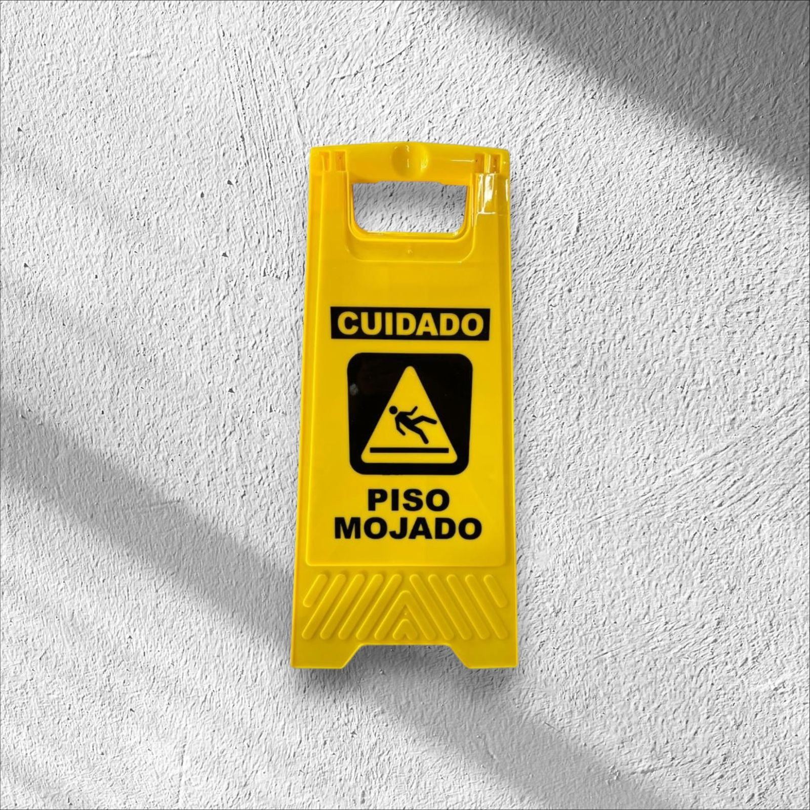Señalética De Piso Mojado 31x28 Cm Amarilla | Lider