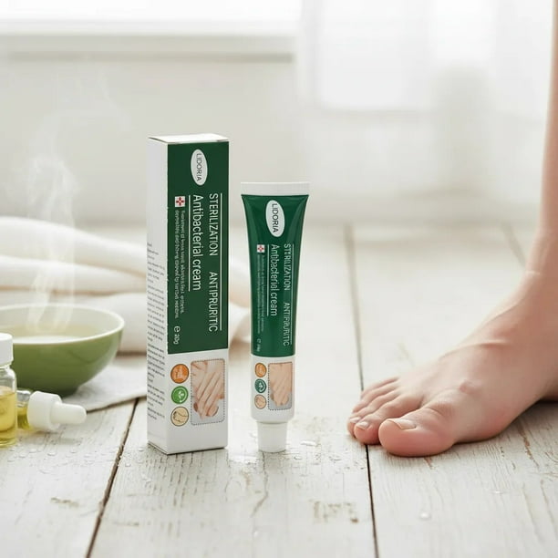 Crema Para El Tratamiento De Hongos, Dermatomicosis Los Pies | Lider