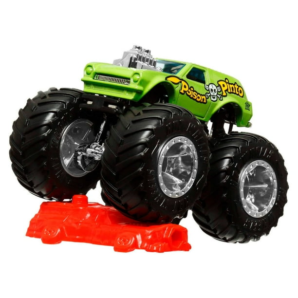 Vehículo Hot Wheels Monster Trucks escala 1:64 Poison Pinto | Lider