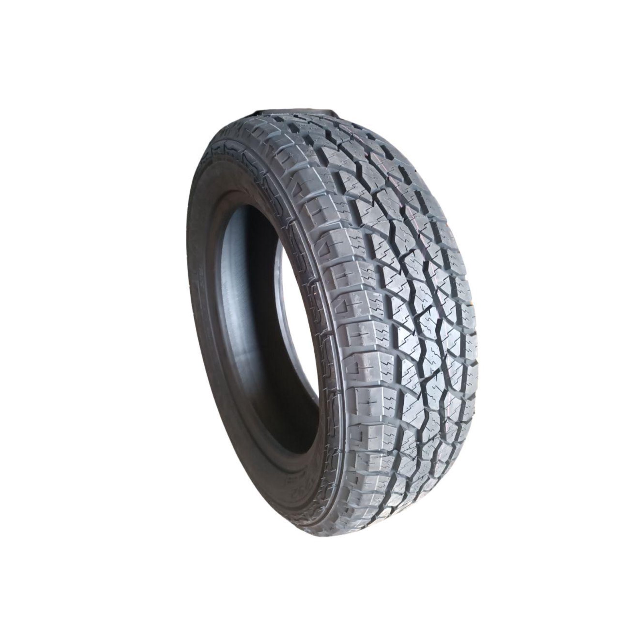 Neumatico 235/60 R18 Tr292 At 103t | Lider