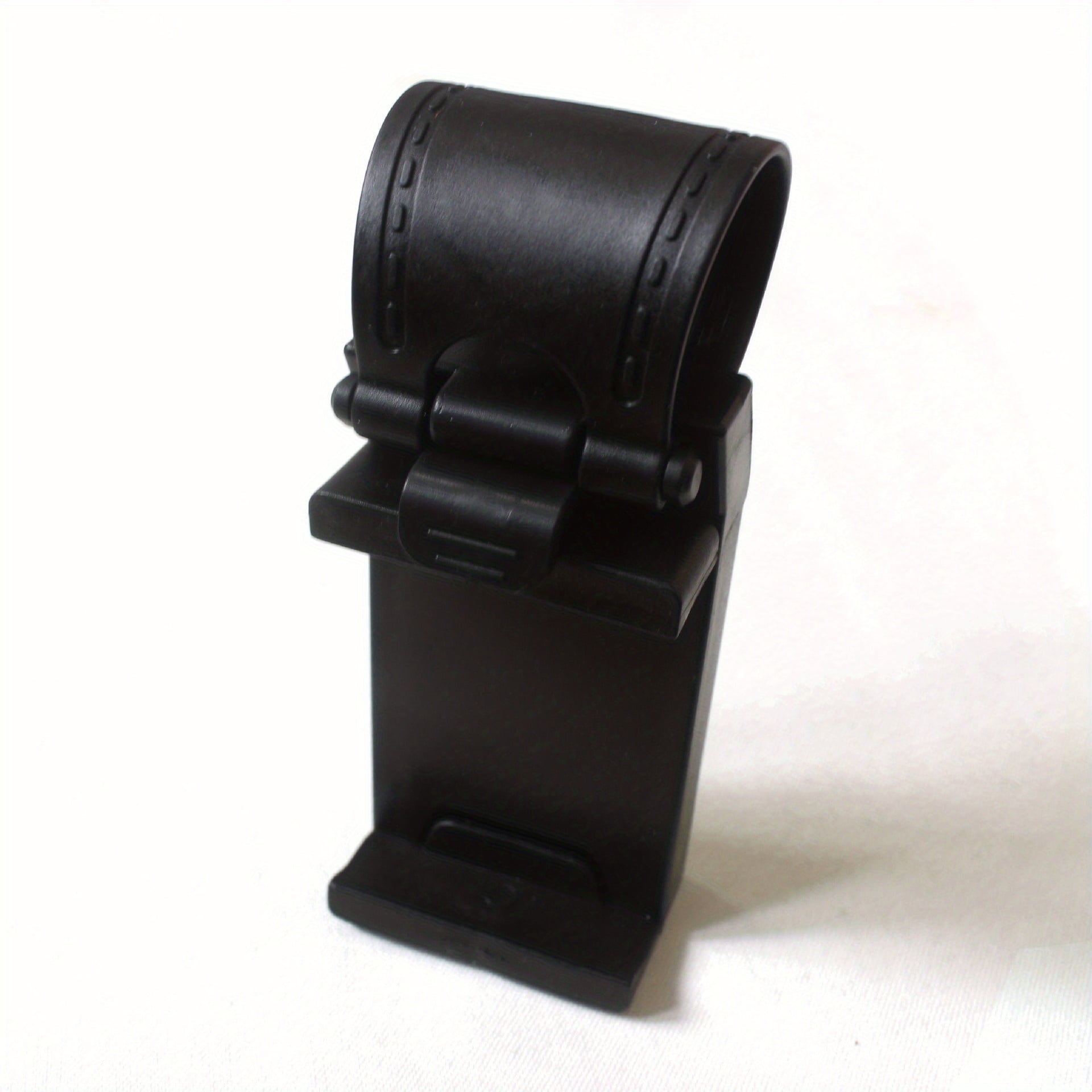 Securely Mount Your Phone for Easy Navigation with this Car Steering ...