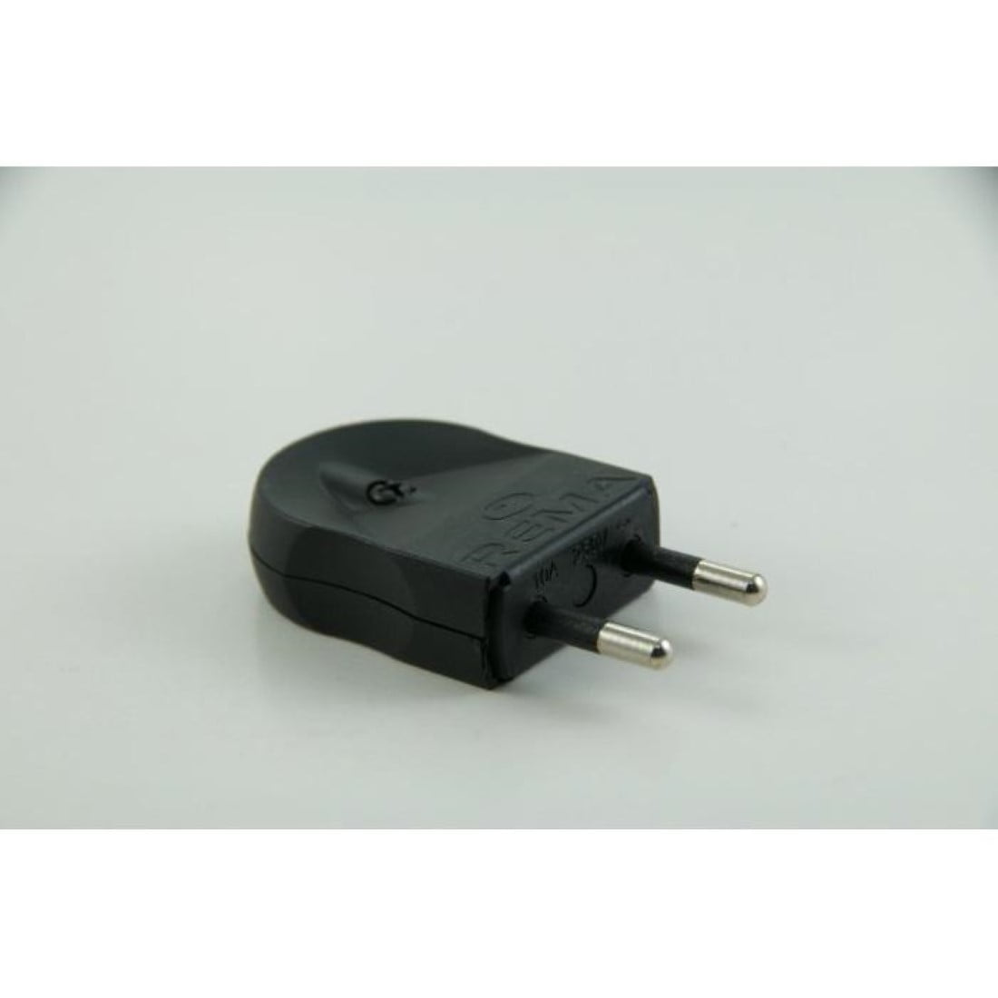 Enchufe Macho S/T 10A Convertible negro | Lider